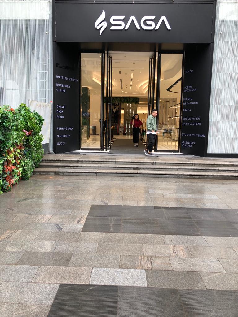 SAGA Shopping Mall - Make Italy Selection